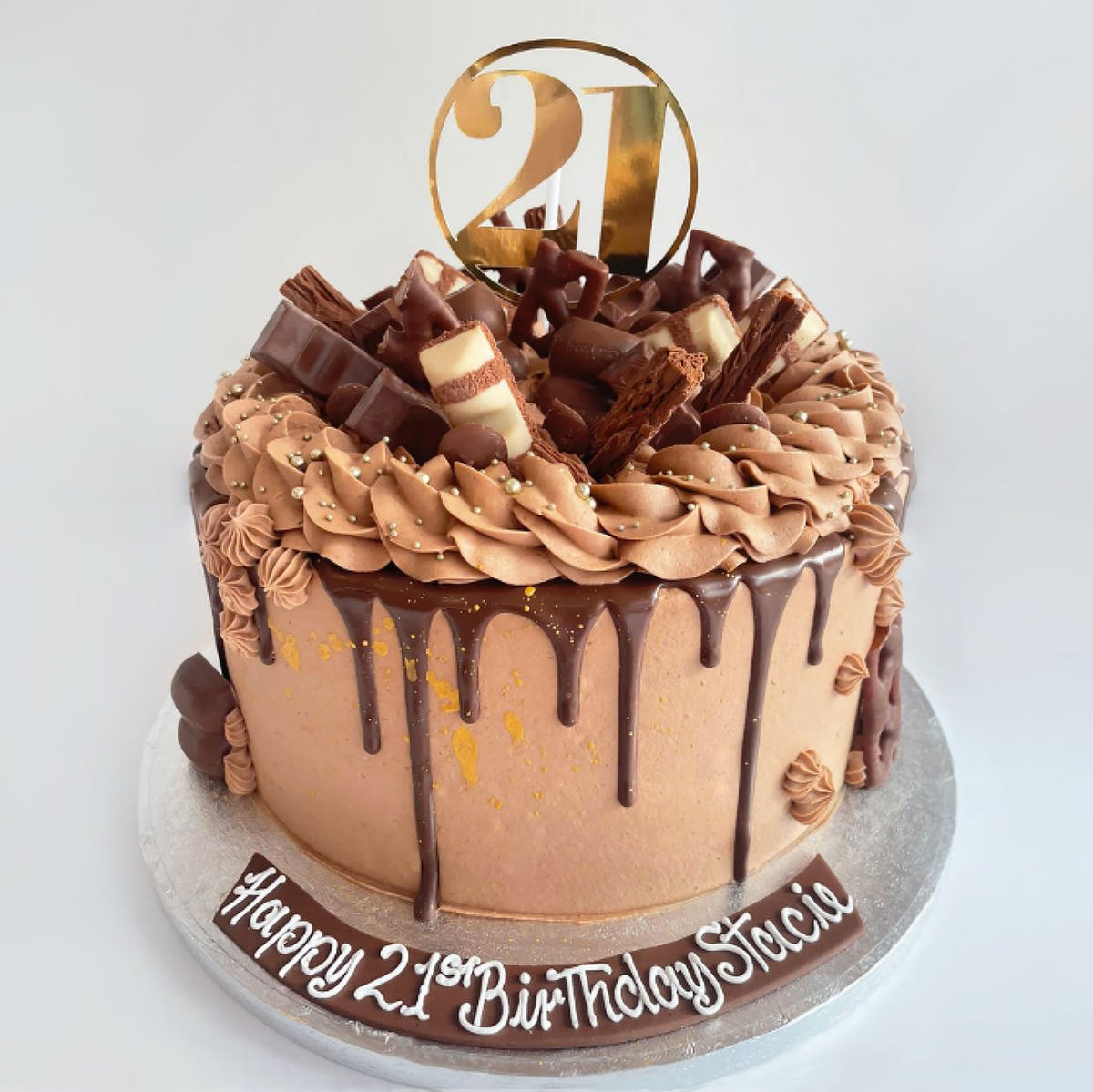 Chocolate Whopper Cake with Kinder Bueno and Chocolate Bars - TheCakery ...