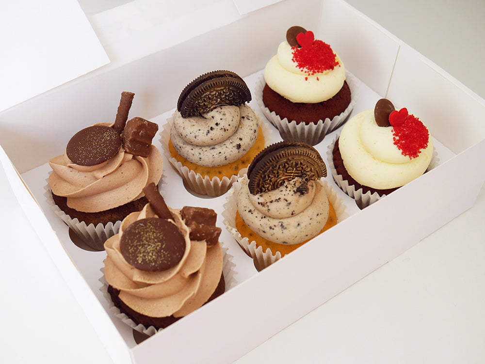 Chocolate Lover's Selection of 6 Cupcakes - The Cakery Leamington ...